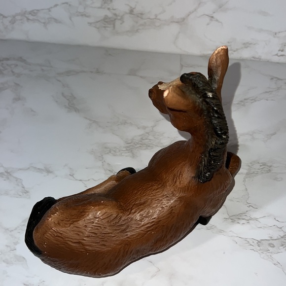 Universal Statuary | Art | Vintage Laying Horse Foal Colt Filly Statue ...